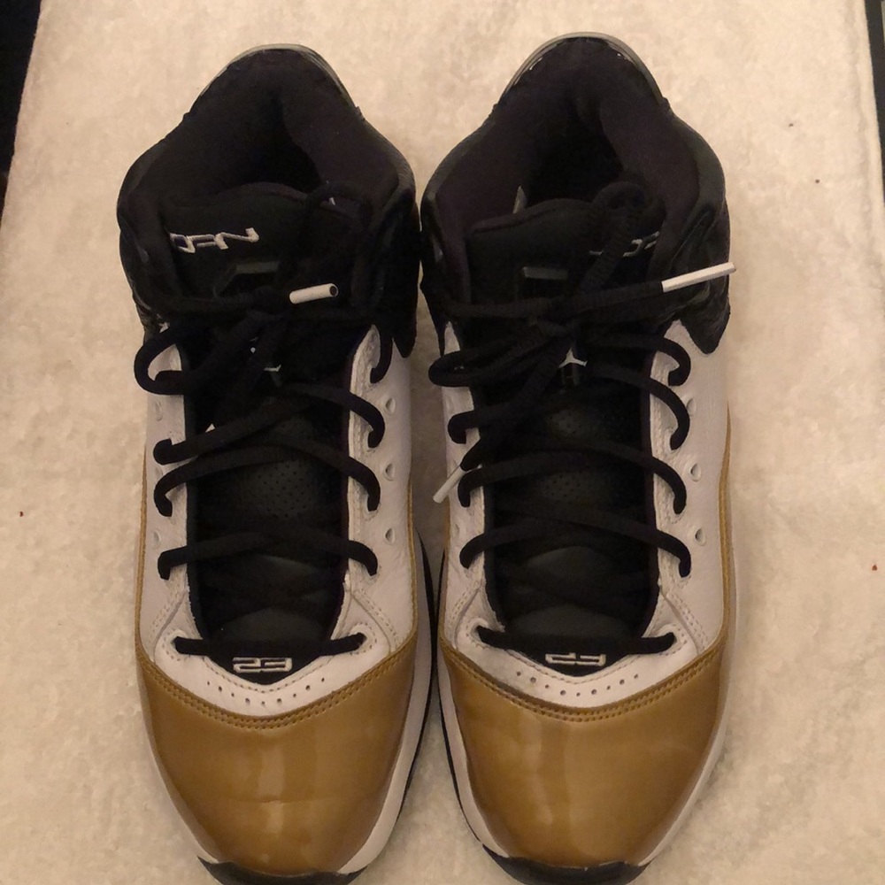 Nike Jordan B’loyal “White Black Gold “ Basketball Sn… - Gem